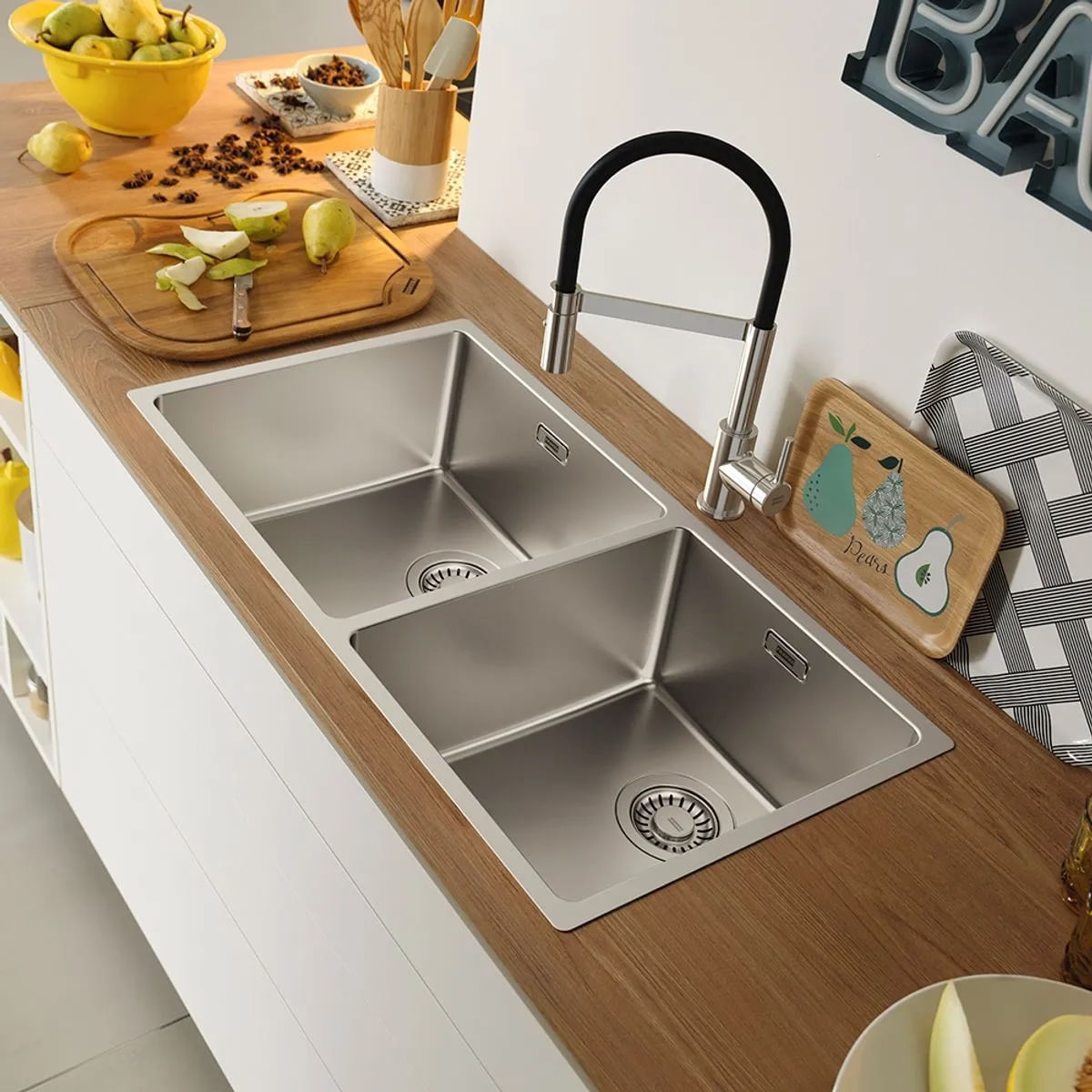 CUBA FRANKE DE EMBUTIR E SOBREPOR EM AÇO INOX LINEA DUPLA 74X40CM 18546